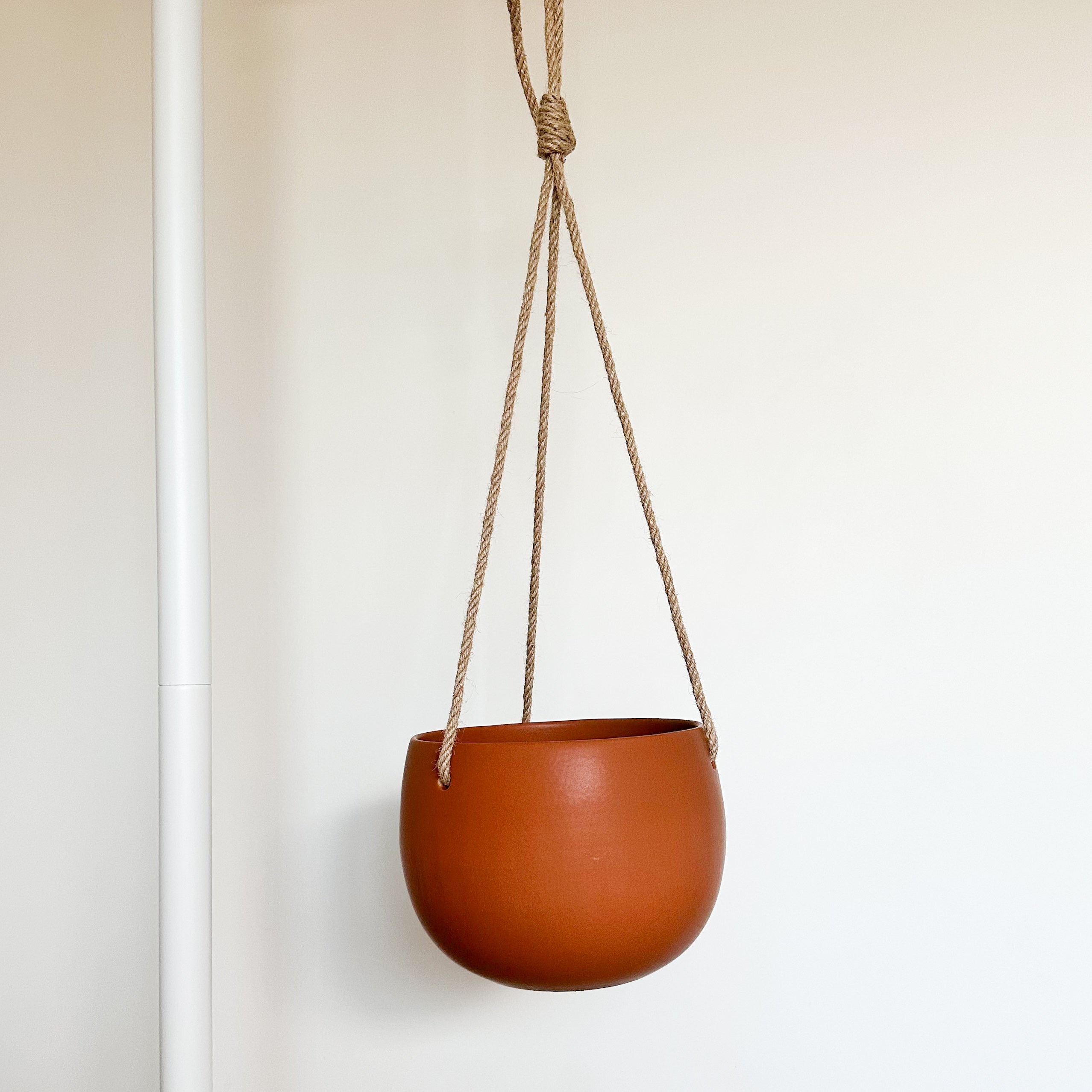 Hanging Planters – Urban Greenhouse