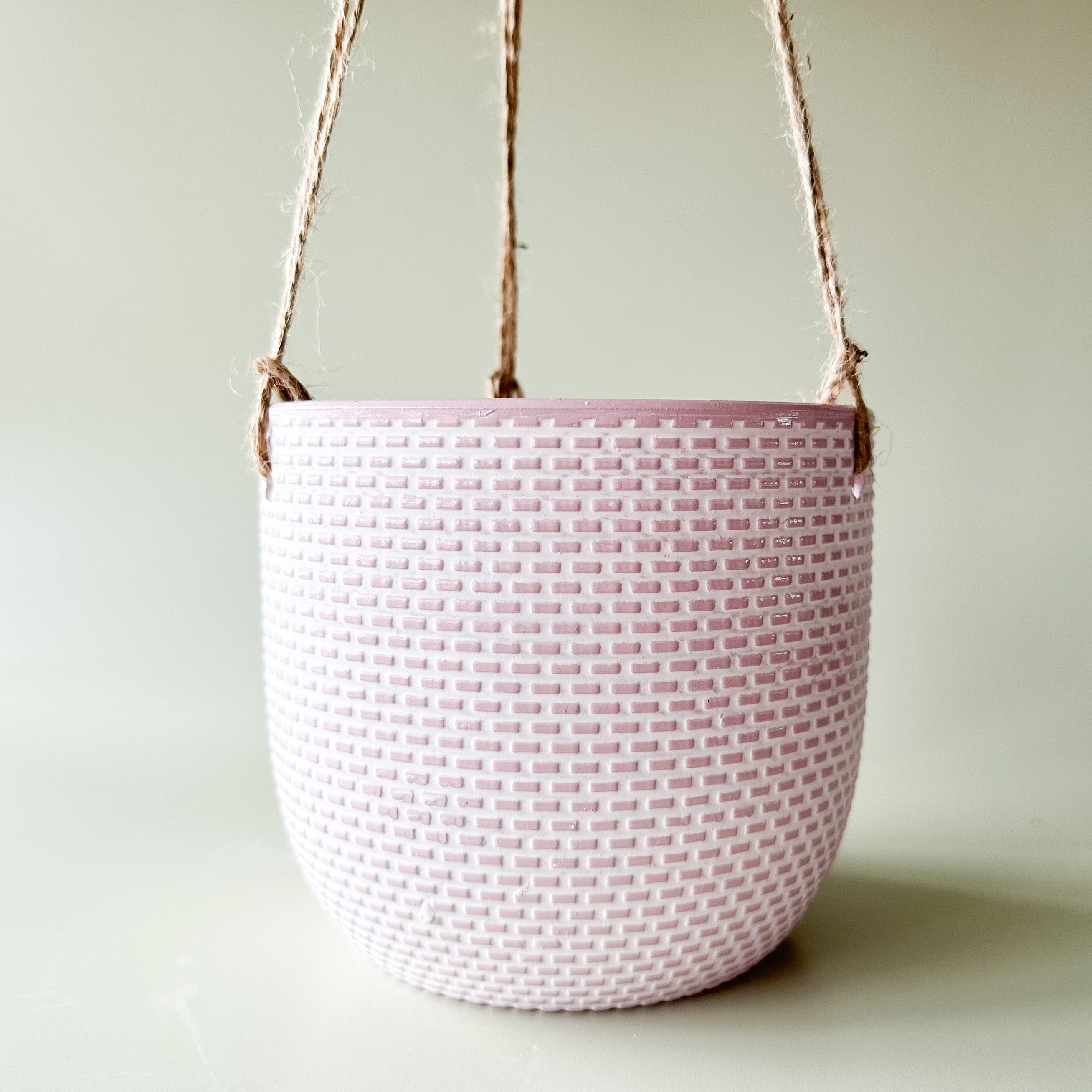 Hanging Planters – Urban Greenhouse